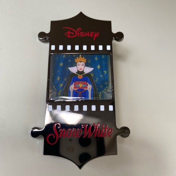 Disney | Jewelry | Disney Snow White Final Frames Blind Box Evil Queen ...